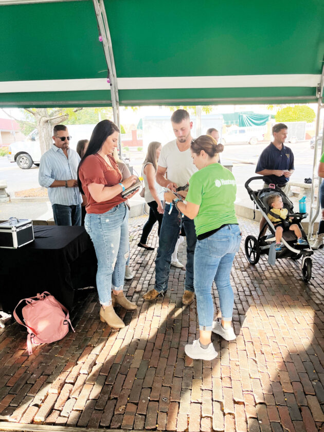 Throwdown brings flavor, crowd to downtown Parkersburg | News, Sports ...